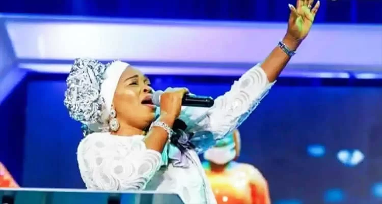 Gospel Singer, Tope Alabi Continue To Receive Backlash Over ‘Aboru ...